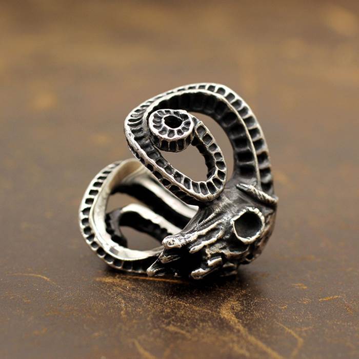 Men's Sterling Silver Ram Skull Ring - VVV Jewelry