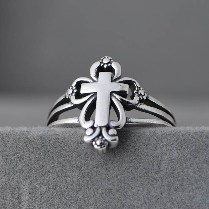 Women's Sterling Silver Beautiful Cross Ring - VVV Jewelry