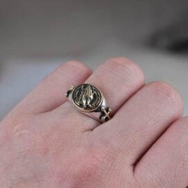 Praying Hands Ring - VVV Jewelry