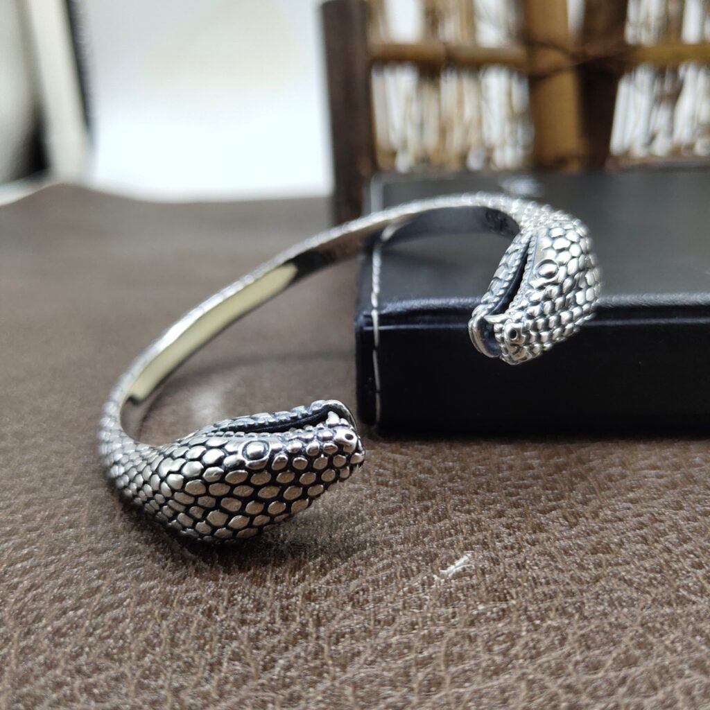 Silver Snake Bangle - VVV Jewelry